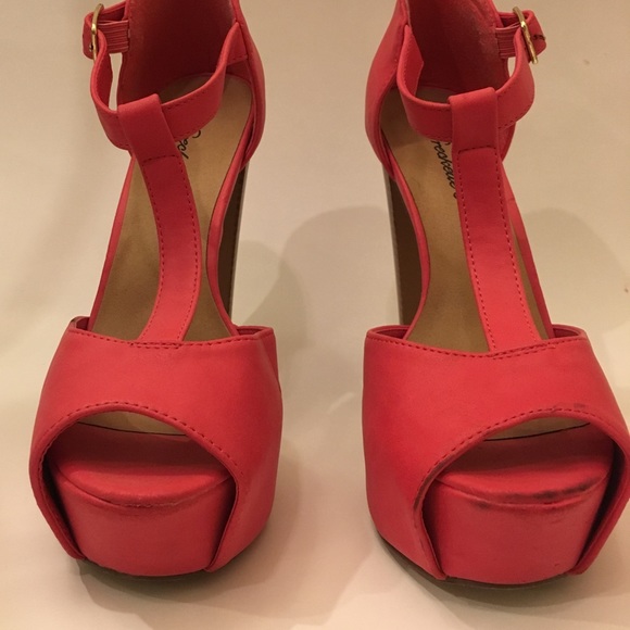 Hot Miami Styles | Shoes | Hot Miami Styles High Heel Wedges | Poshmark